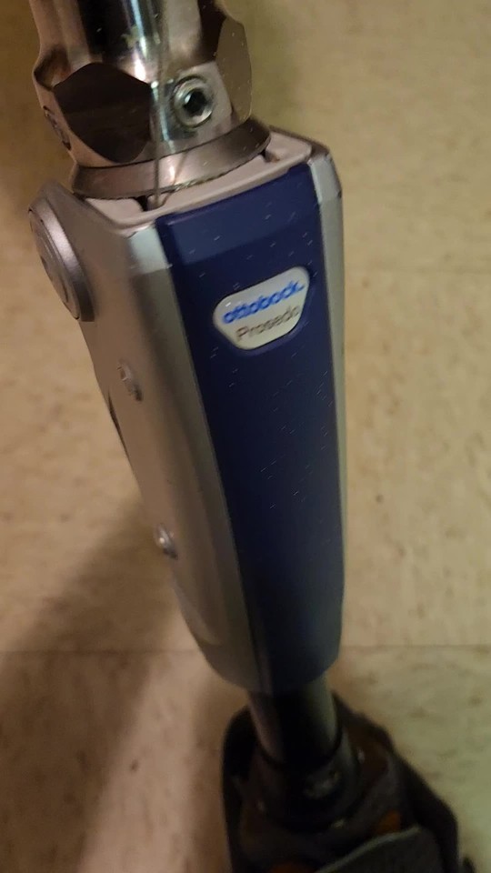 Otto Bock 3r93 Prosthetic Knee With Pylon Excellent. | eBay