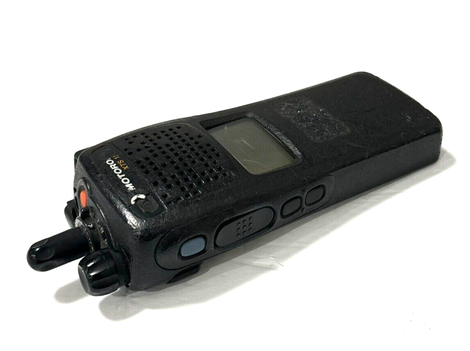 MOTOROLA XTS1500 UHF 450-520 MHz Two-Way Radio H66SDD9PW5BN "Poor" | eBay