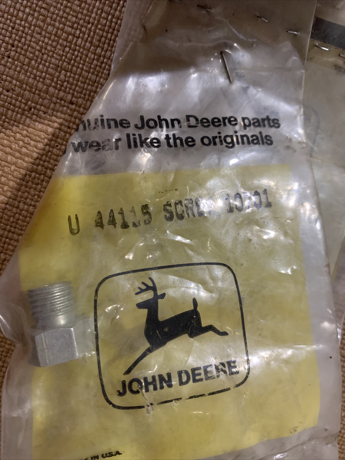 U44115 John Deere Fitting Plug and O-Ring | eBay