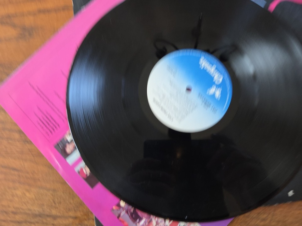 Live From Earth [LP] by Pat Benatar (Vinyl, Chrysalis Records USA) 1983 ...