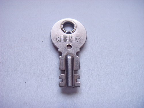 Vintage CHENEY open barrel Key Made In England Patent# 4R1600 | eBay