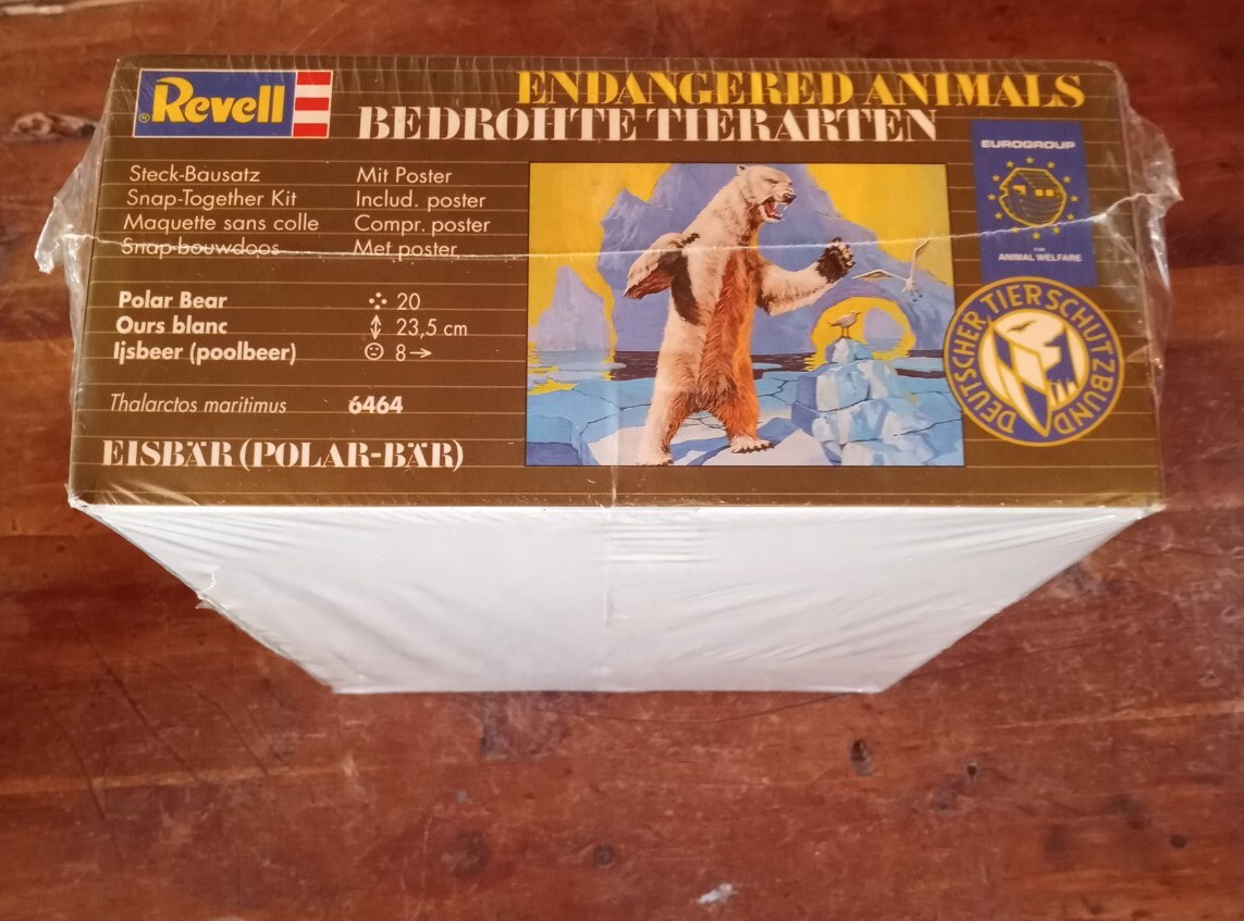 Revell Model Kit - Endangered Animals - Polar Bear - New & Factory ...