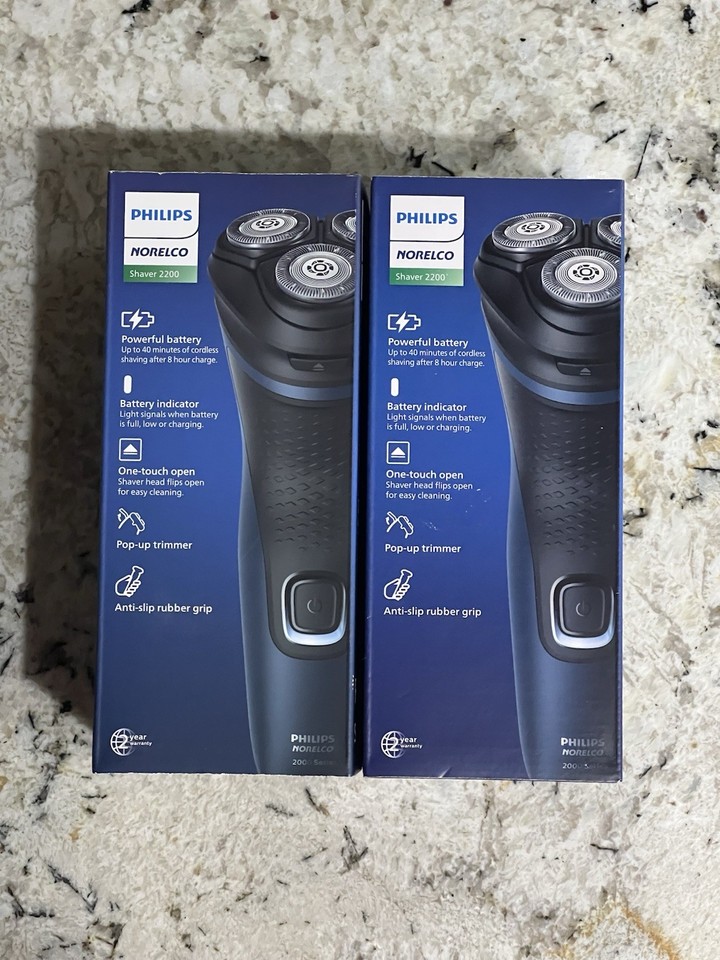 Lot Of 2 Philips S1143/90 Norelco Shaver 2200 Rechargeable Electric ...