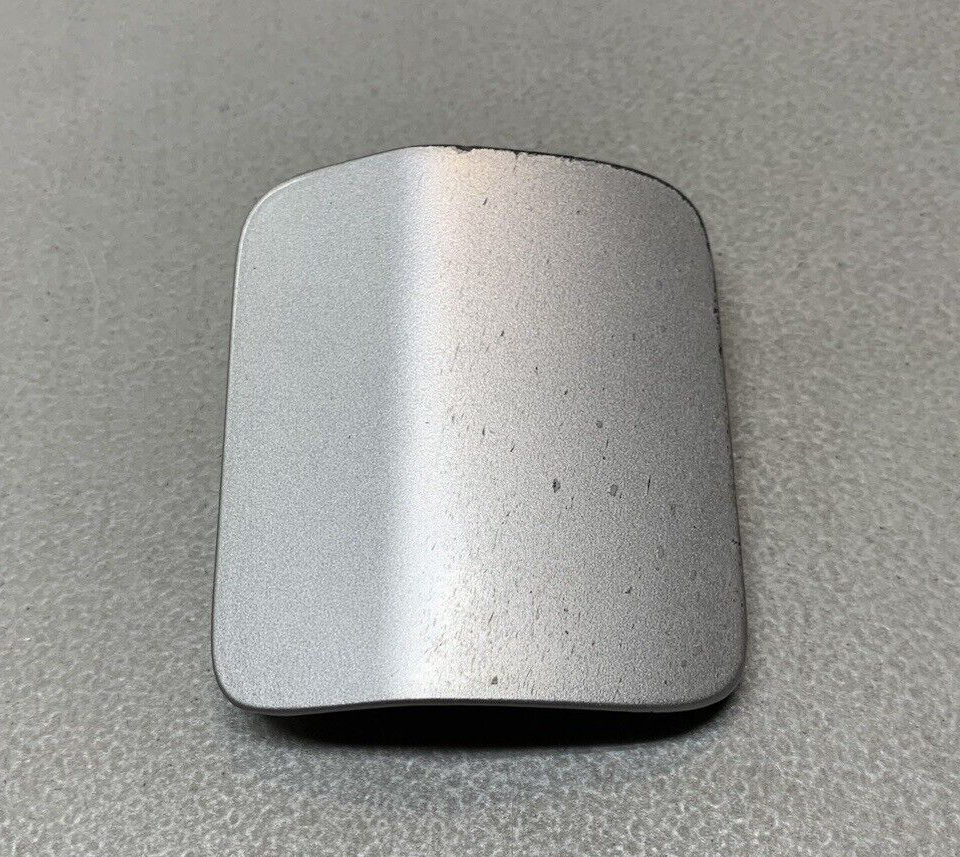 Mercedes-Benz CLK320 Side Skirt Rocker Panel Jack Cover 2086983830 OEM ...
