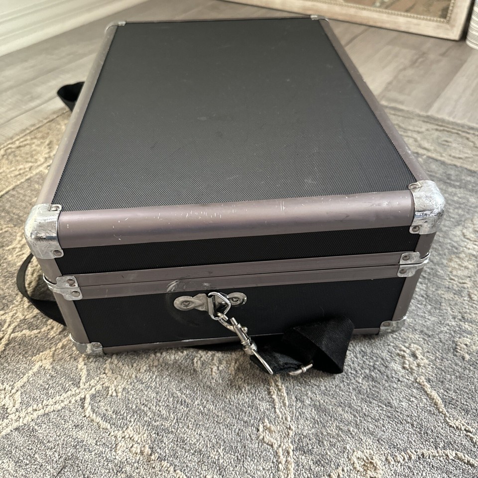 Quantaray Hard Camera Case Padded Liner Travel Case With Shoulder Strap ...