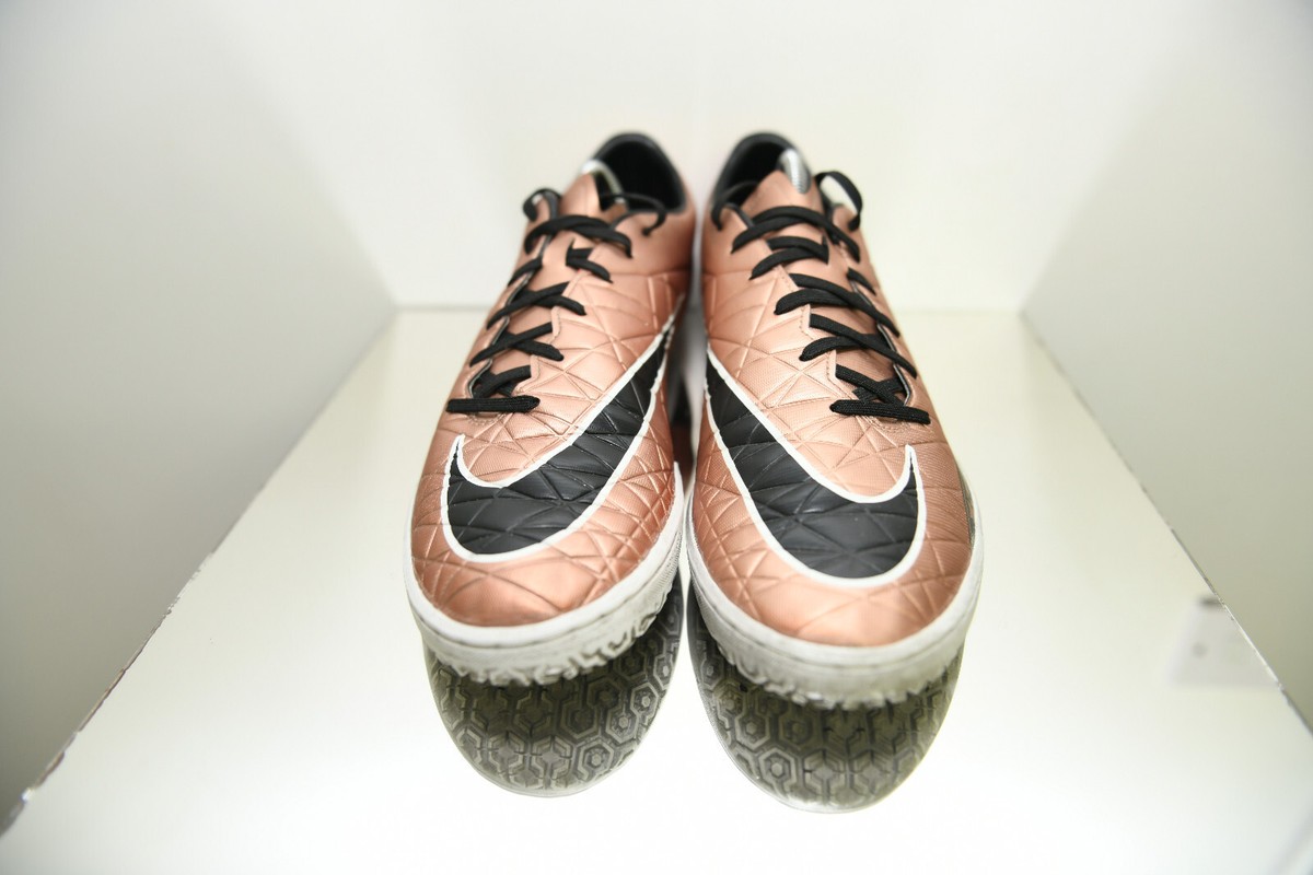 Hipervenom Hiper Soco Phelon Nike Men's Hypervenom Phelon Turf Soccer