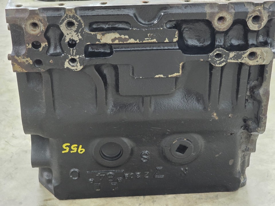 John Deere 955 Engine Block Part #AM 875298 Engine Model # 3TN84-RJ | eBay