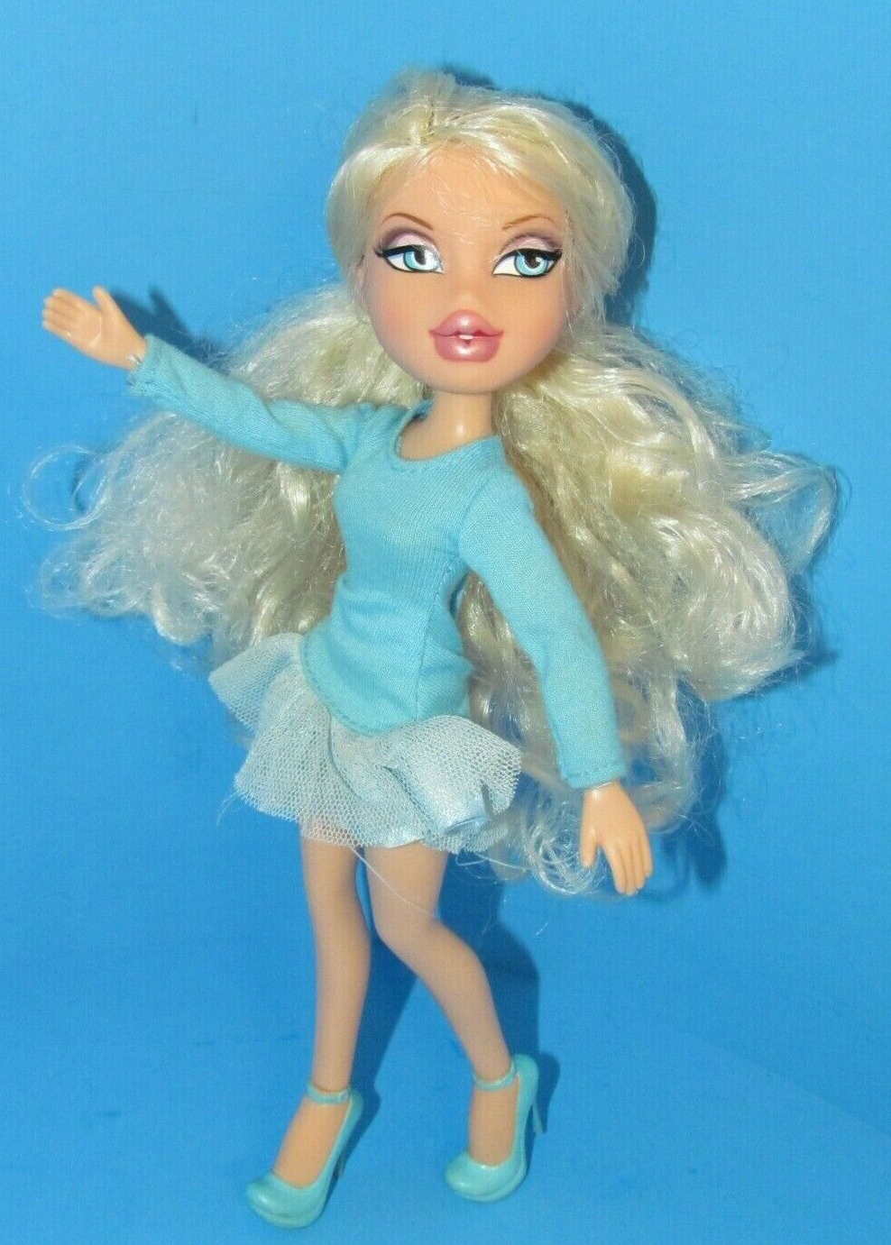 Bratz 2011 Rare Walmart Exclusive Cloe Doll in Original Blue Dress ...