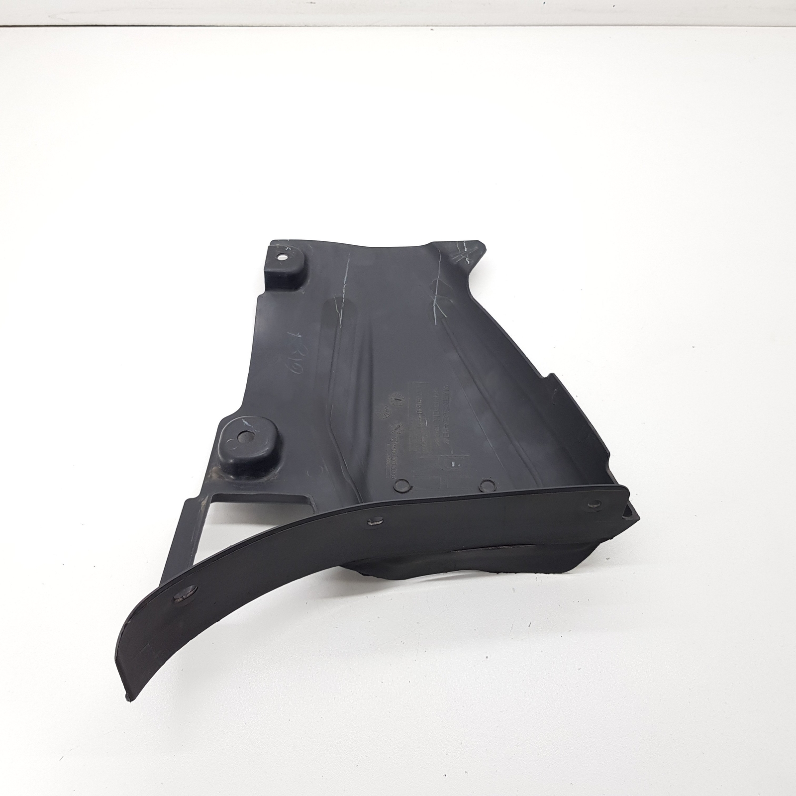 MERCEDES-BENZ A W177 Front Right Inner Arch Liner Bottom Part ...