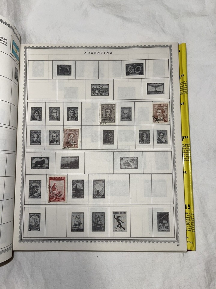Vintage 1961 Minkus “The New World Wide Postage Stamp Album” w/ Stamps ...
