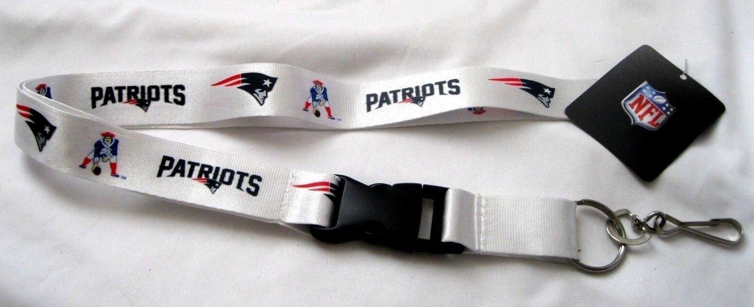 Patriots White Retro Licensed NFL Keychain/ID Holder Detachable Lanyard ...