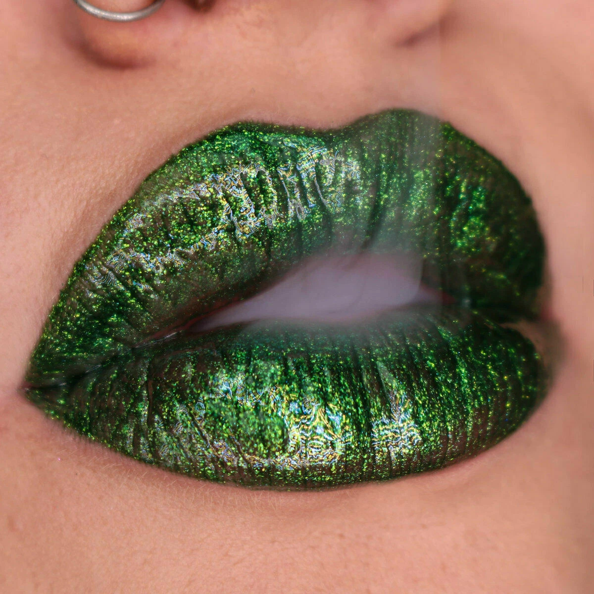 Green Glitter Lips