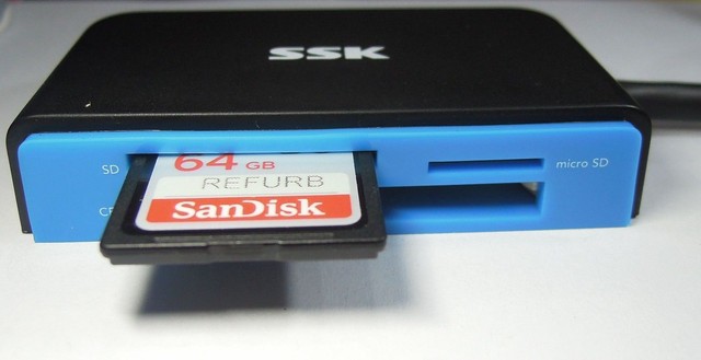 SSK USB 3.0 SCRM330 Multi Memory Card Reader SD MicroSD CF up 5.0 Gb/s ...