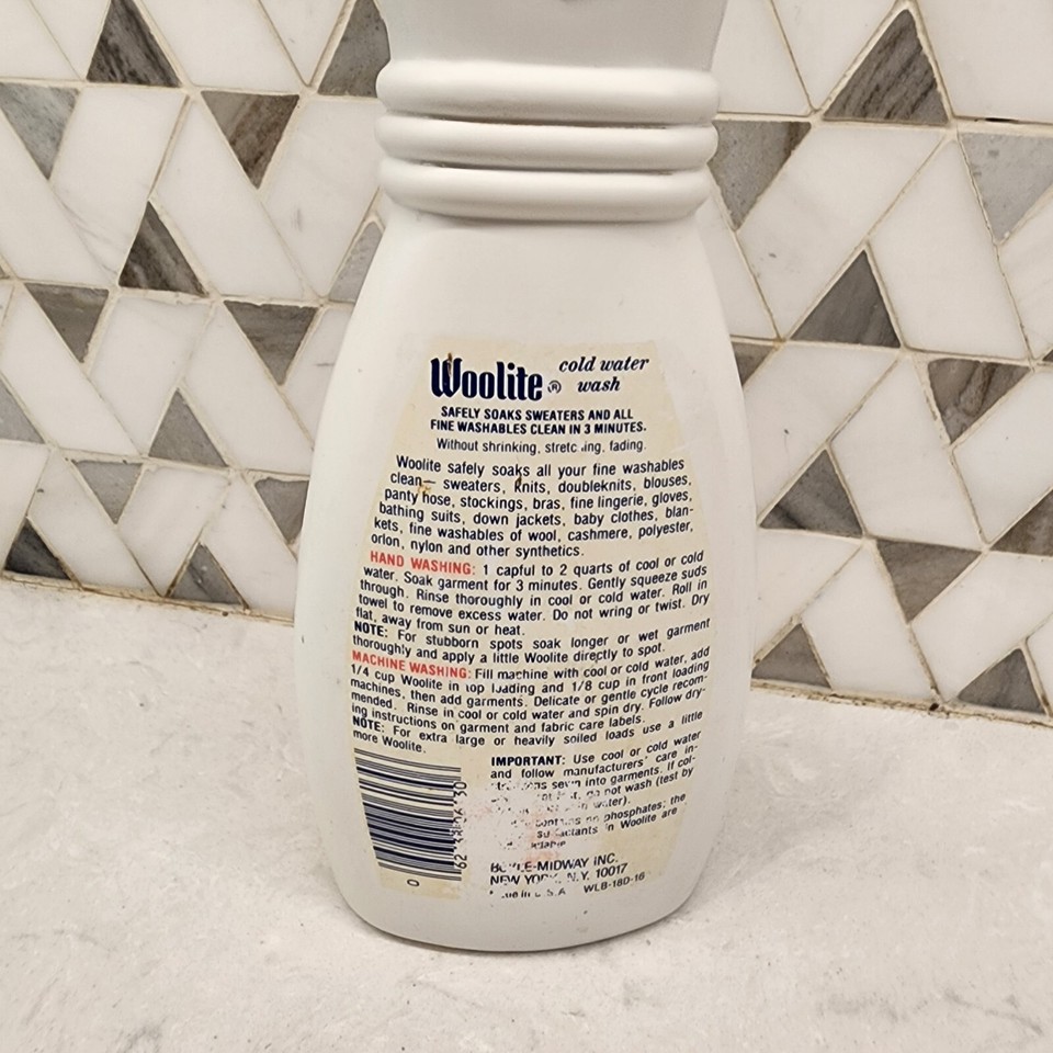 Woolite VINTAGE Laundry Detergent Original Cold Water Soap Liquid. Full ...