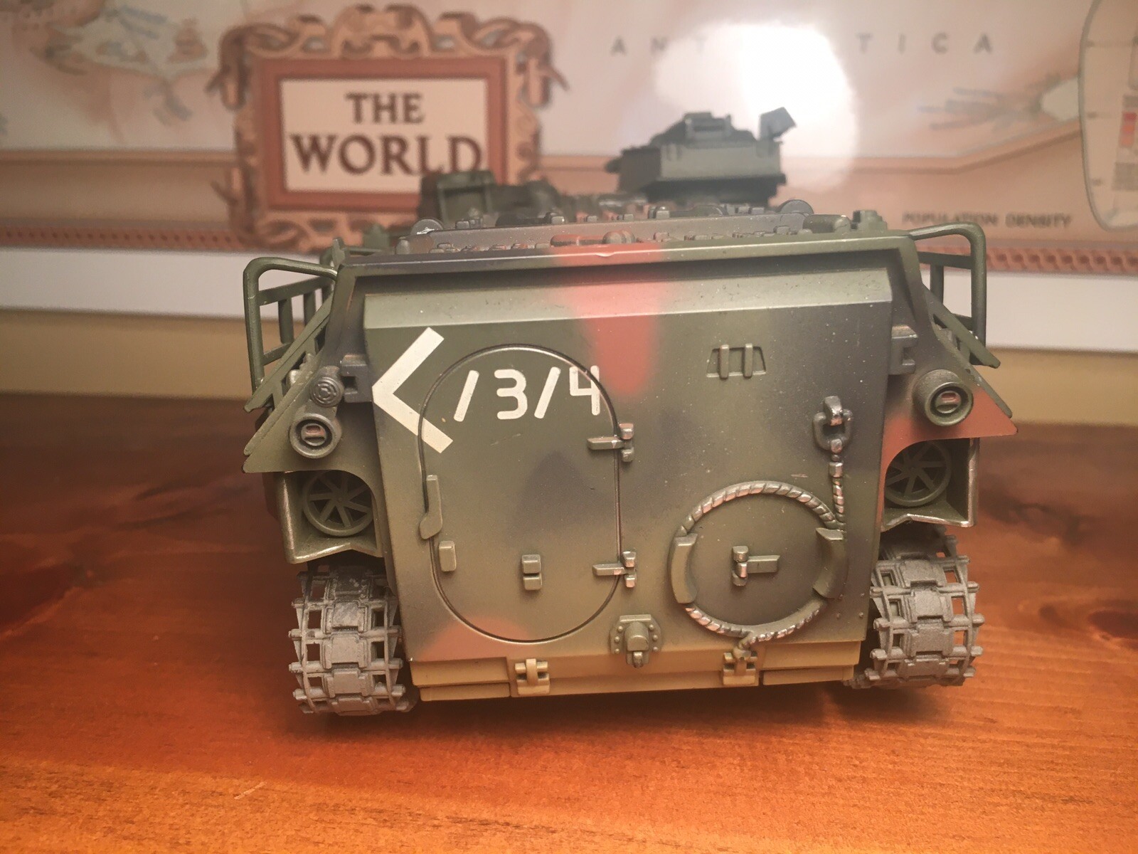 A09 Forces of Valor Unimax 1:32 Amphibious Tank Vehicle AAVP7A1 Amtrac ...