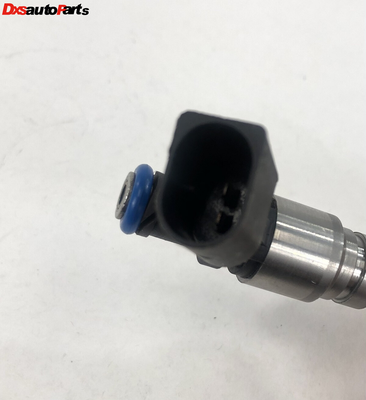 Four-piece Fuel injector for 2007-2009 Audi A6 A8 4.2L 079906036C/D/E ...