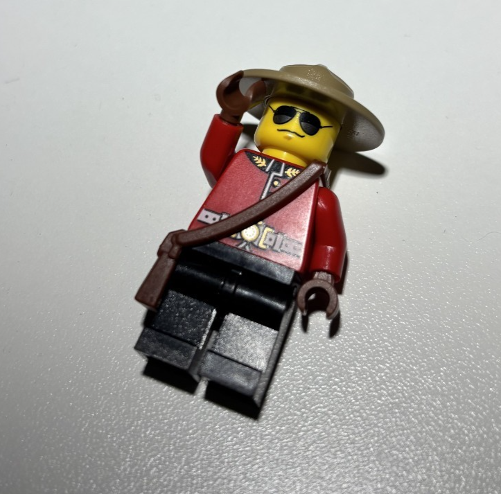 Lego RCMP police guy minifigure Canada Toys R Us rare exclusive brand ...