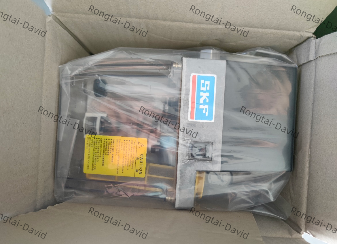Brand New SKF MKU11-KW2-K005 MKU11-KW2-0005 LUBE PUMP In Box | eBay