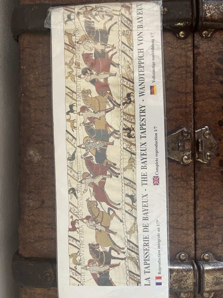 La Tapisserie De Bayeux Complete Reproduction The Bayeux Tapestry On ...