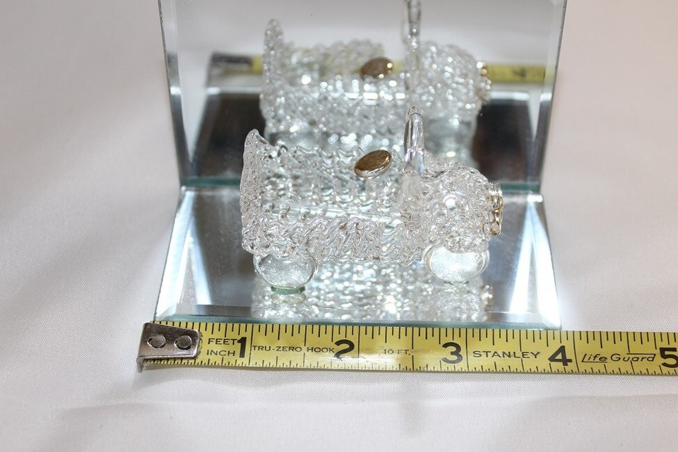 Vintage Hand Spun Glass Antique Car w/ Goldtone Trim on Mirror Base ...