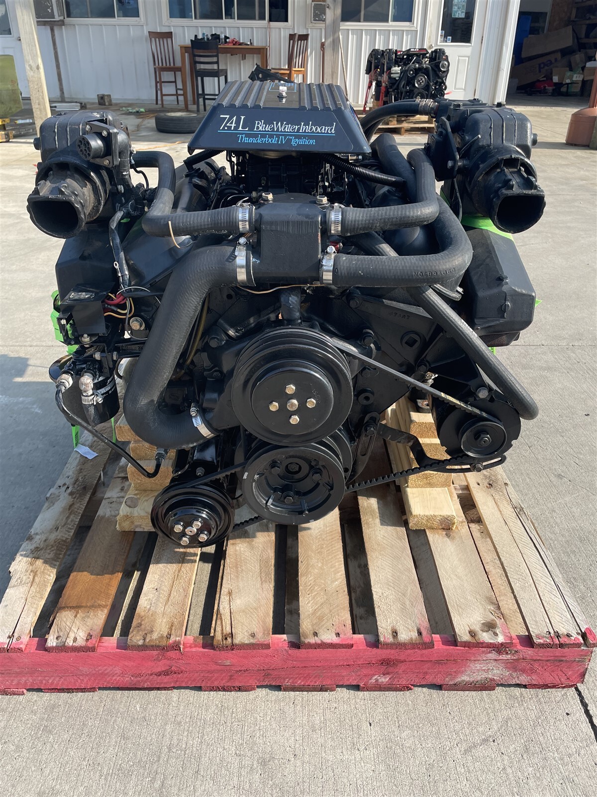 90 MerCruiser 7.4 L 454 V8 Blue Water Inboard boat engine motor FRESH ...
