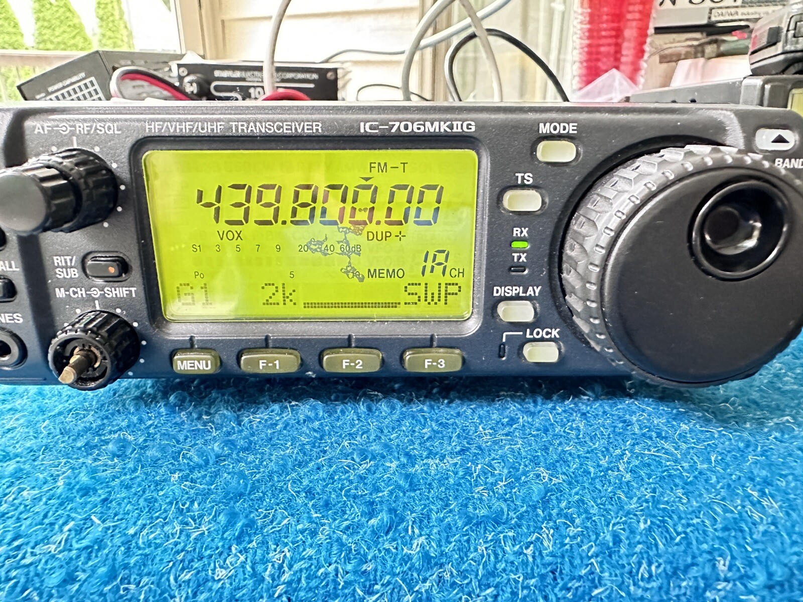 Icom IC-706MKIIG HF/VHF/UHF - Amateur Ham Radio Radio Multi Band ...