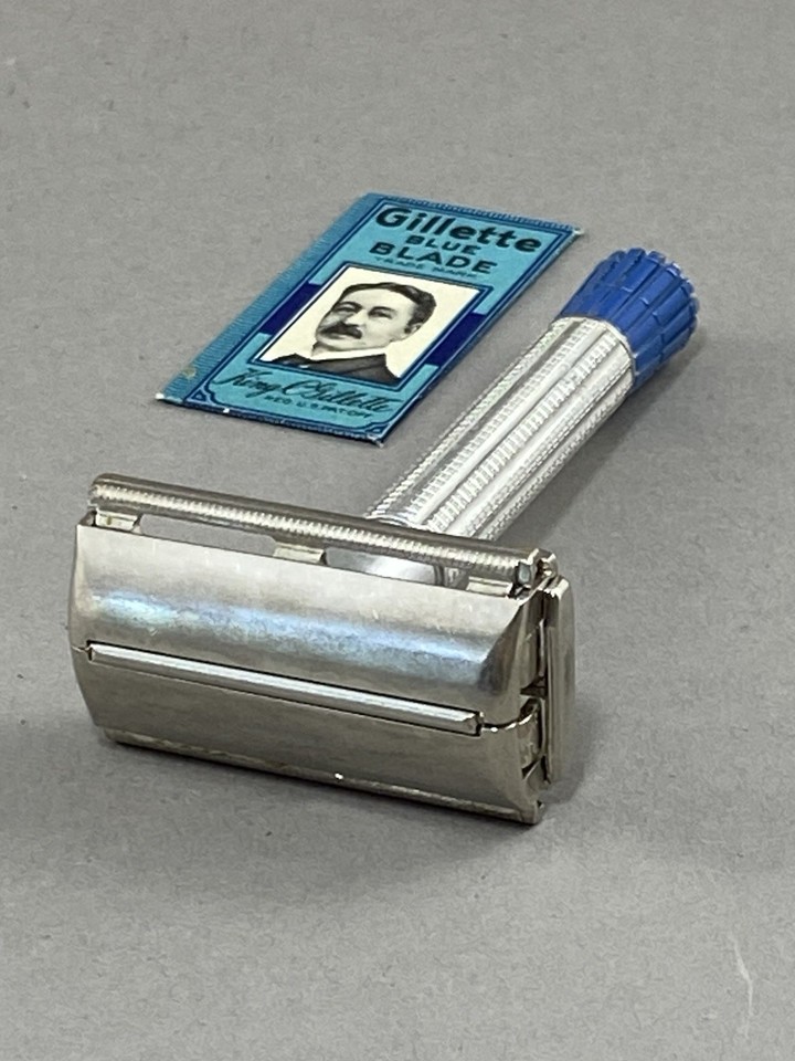 Vintage 1957 Gillette Blue Tip Super Speed DE Safety Razor Date Code C4 ...