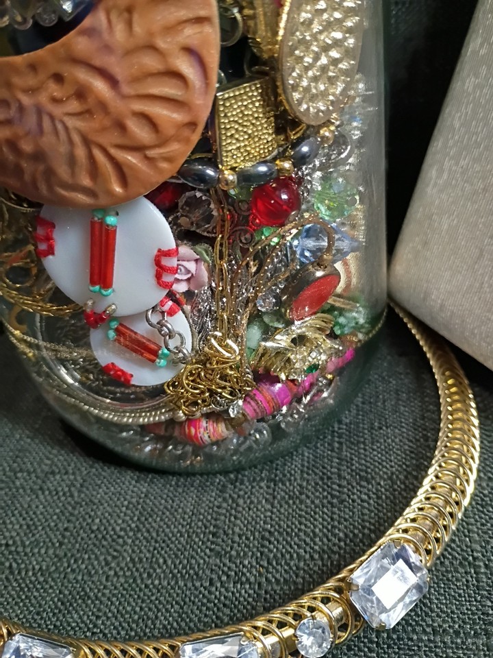 Mystery Jewelry Jar All Wearable Vintage to Mod Avon Brighton Plunder ...