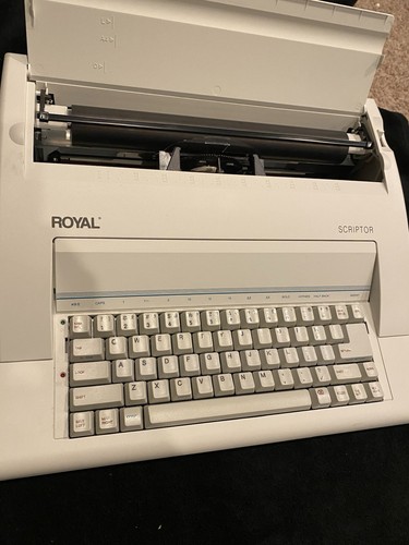 Royal Scriptor Portable Electronic Typewriter Electric AX-150 AMAZING ...