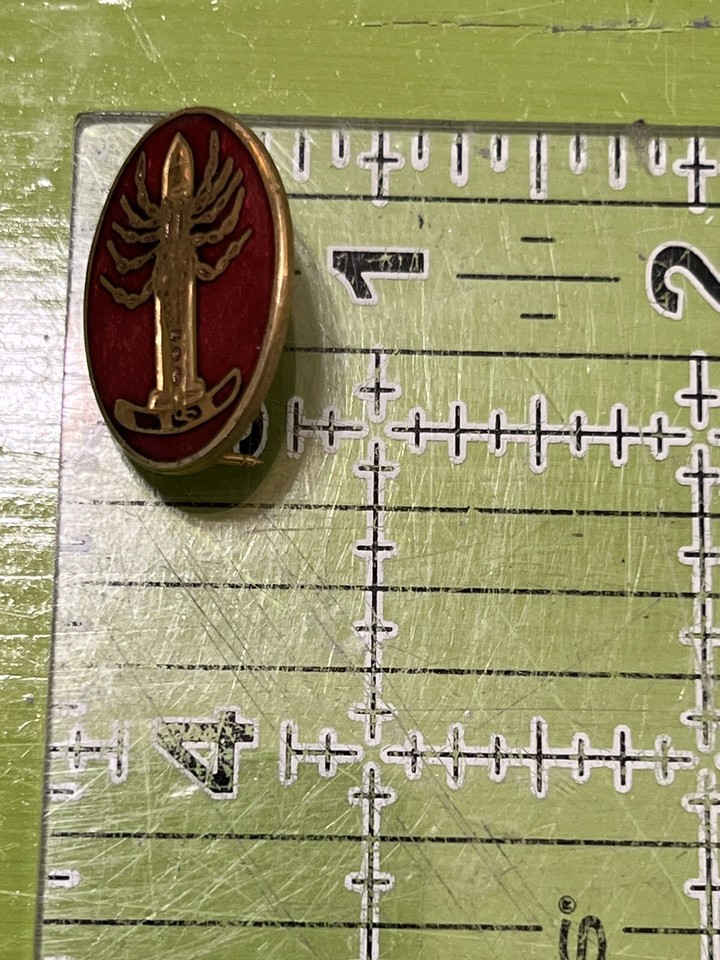 69TH ANTI-AIRCRAFT ARTILLERY BATTALION ENAMEL SCORPION PIN | eBay