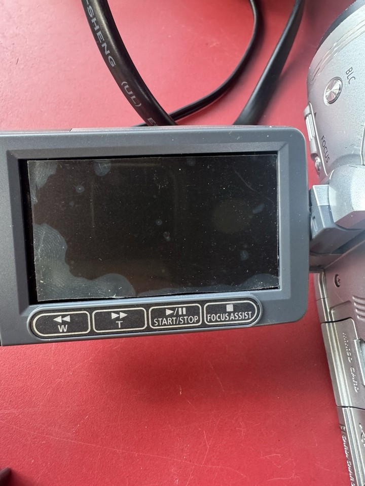 Canon VIXIA HV20 1080i Video Camera With Battery & Charger Tested Works ...