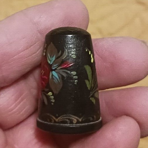 RARE ! ANTIQUE VICTORIAN BLACK PLASTIC THIMBLE W/HANDPAINTED ROSE ...