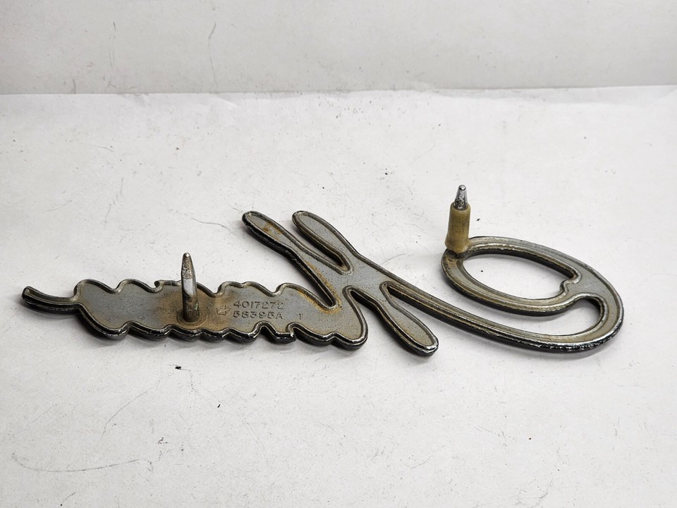 Vintage DODGE MONACO Emblem Ornament Logo Badge Car Part Script 4017272 ...