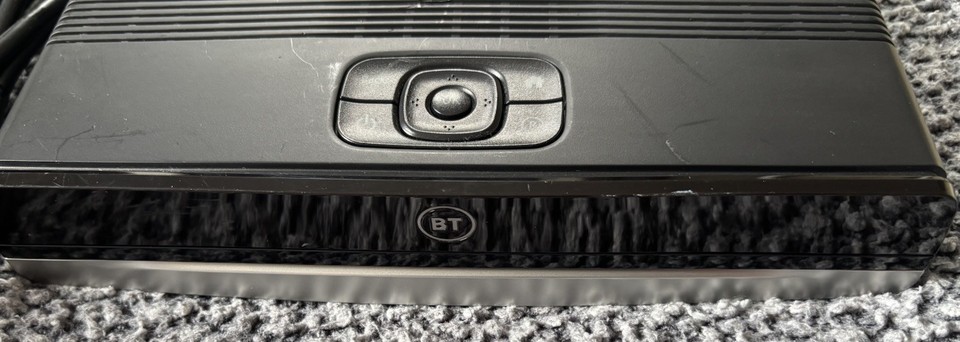 BT YouView+ Box DTR-T2100 500GB HD Recorder with Power, Remote and HDMI ...