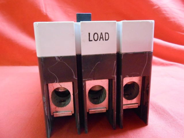 Westinghouse Circuit Breaker 250 Amp 600v 3 Pole Jd3250f Jt3200t for ...