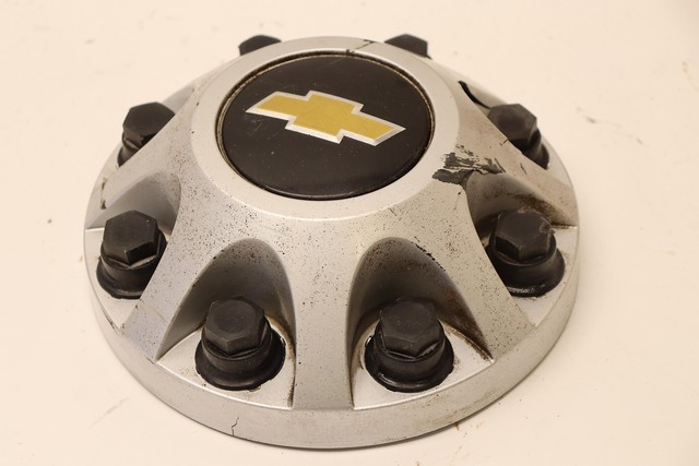 General Motors GM OEM 8 Lug Wheel Center Cap 22781441 NOS for sale ...
