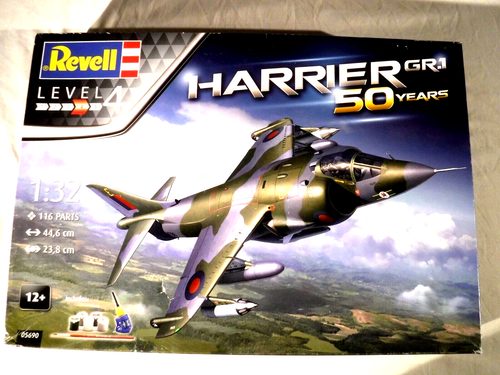 1/32 Revell British Modern Jet RAF 50 years of the Harrier GR.1 # 05690 ...