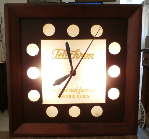 TELECHRON Advertising Dealer Clock 16" X 16" Runs Quiet and Smooth ...