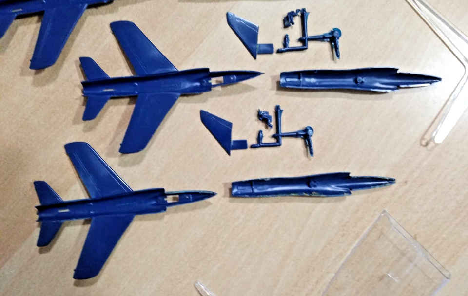 14-29 MONOGRAM 1:101 Scale F11F-1 TIGER BLUE ANGELS Plastic Model Kit ...