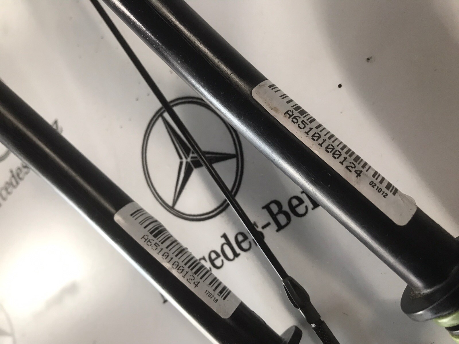 Mercedes-Benz Sprinter W906 Oil Dip Stick Meter A6510100124 . 2010.2017 ...