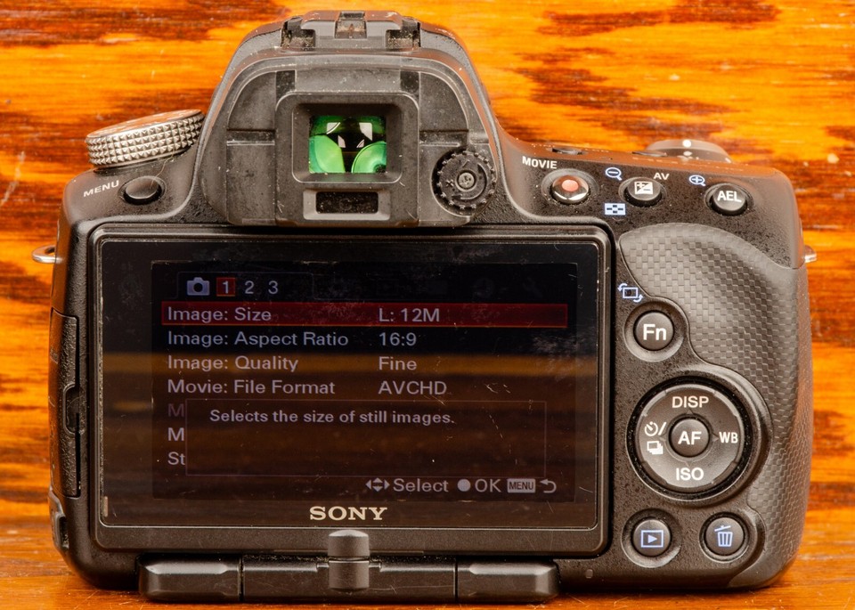 Sony Alpha A33 14.2MP Digital SLT SLR Camera Body Only Tested Working ...