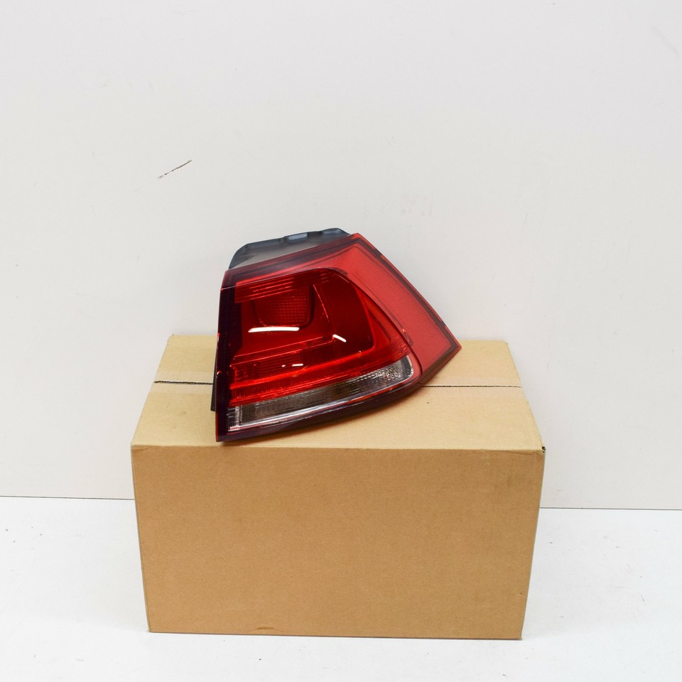 NEW VOLKSWAGEN GOLF MK7 REAR RIGHT TAILLIGHT 5G0945096M 5G0-945-096-M ...