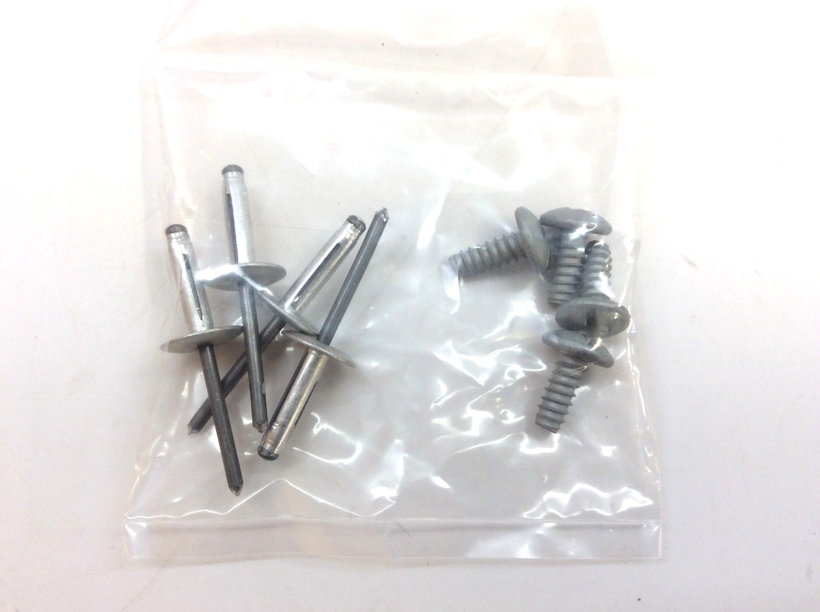 2019 GMC Sierra 1500 Front Bumper License Plate Mounting Bracket new OE ...