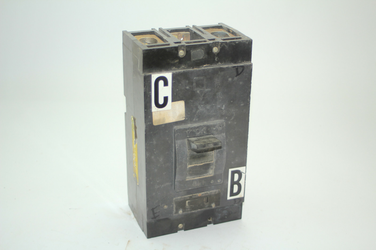 Square D LA36300 Circuit Breaker 3-Pole 300A 600VAC Used | eBay