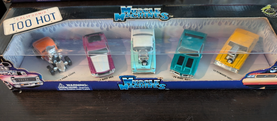 7 Muscle Machines 1:18 Choose 1 Prices vary w/sealed Boxes & 31, 1:64 ...