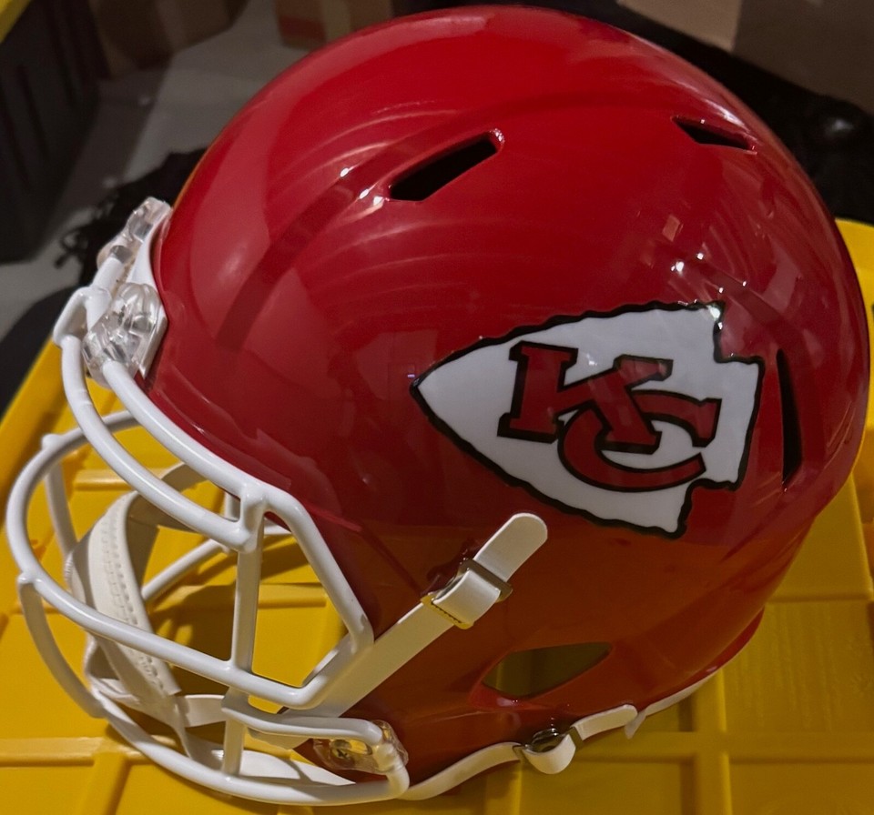 NFL Kansas City Chiefs Travis Kelce Signed Full Size Helmet #Taylor ...