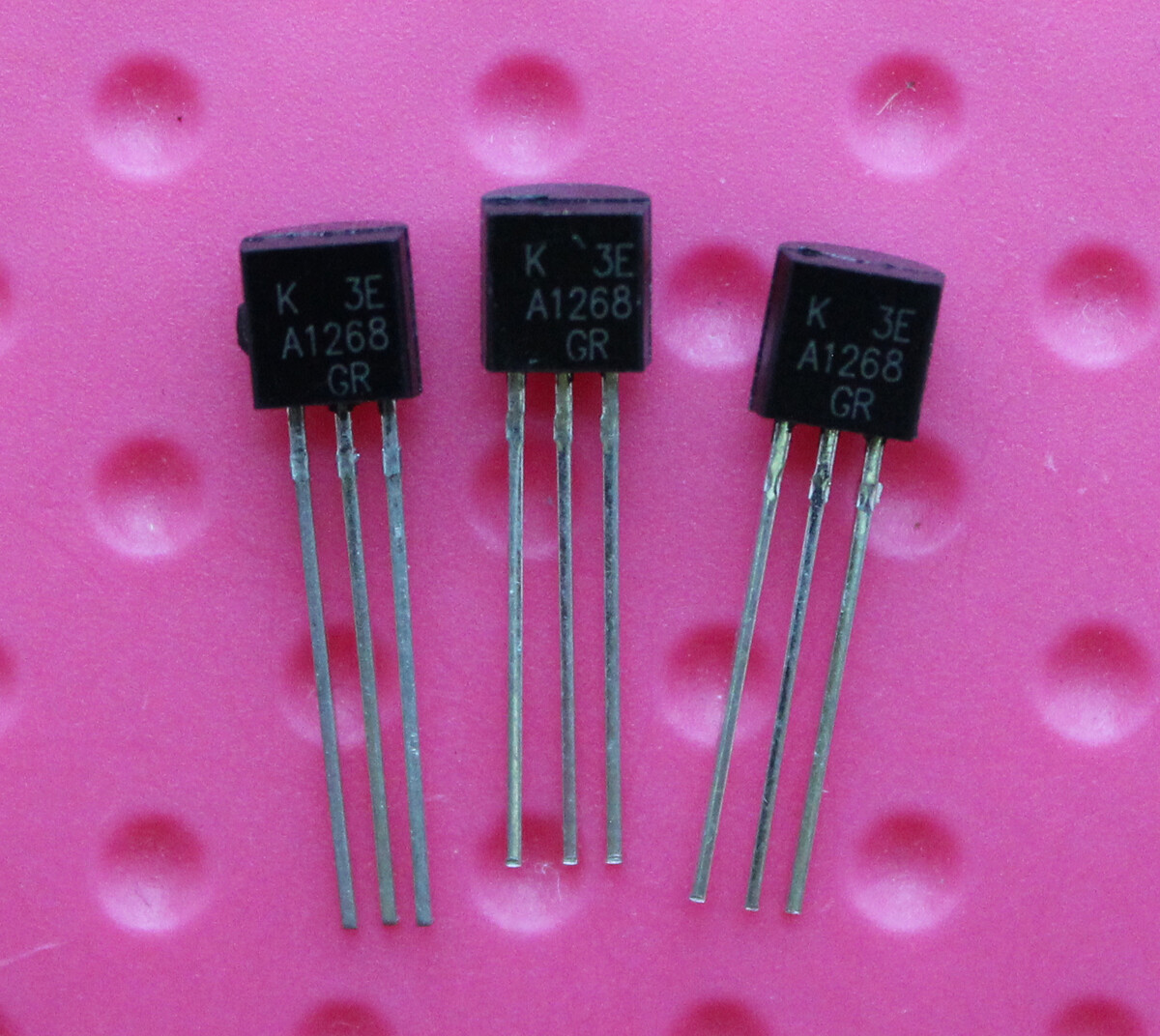 50pcs 2SA1268 A1268 Integrated Circuit IC TO-92 | eBay