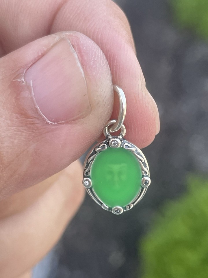 NEW PANDORA x DISNEY Snow White Magic Mirror Mirror on the Wall Charm ...