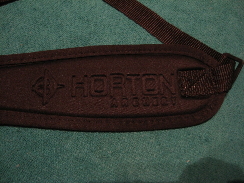 Horton Archery Deluxe Padded Crossbow Sling / Adjustable Shoulder Strap ...