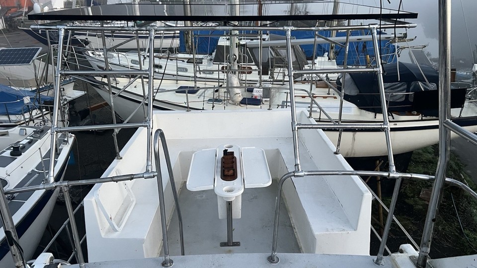 Jupiter 40 Flybridge Motor Yacht Boat liveaboard Motorcruiser | eBay UK